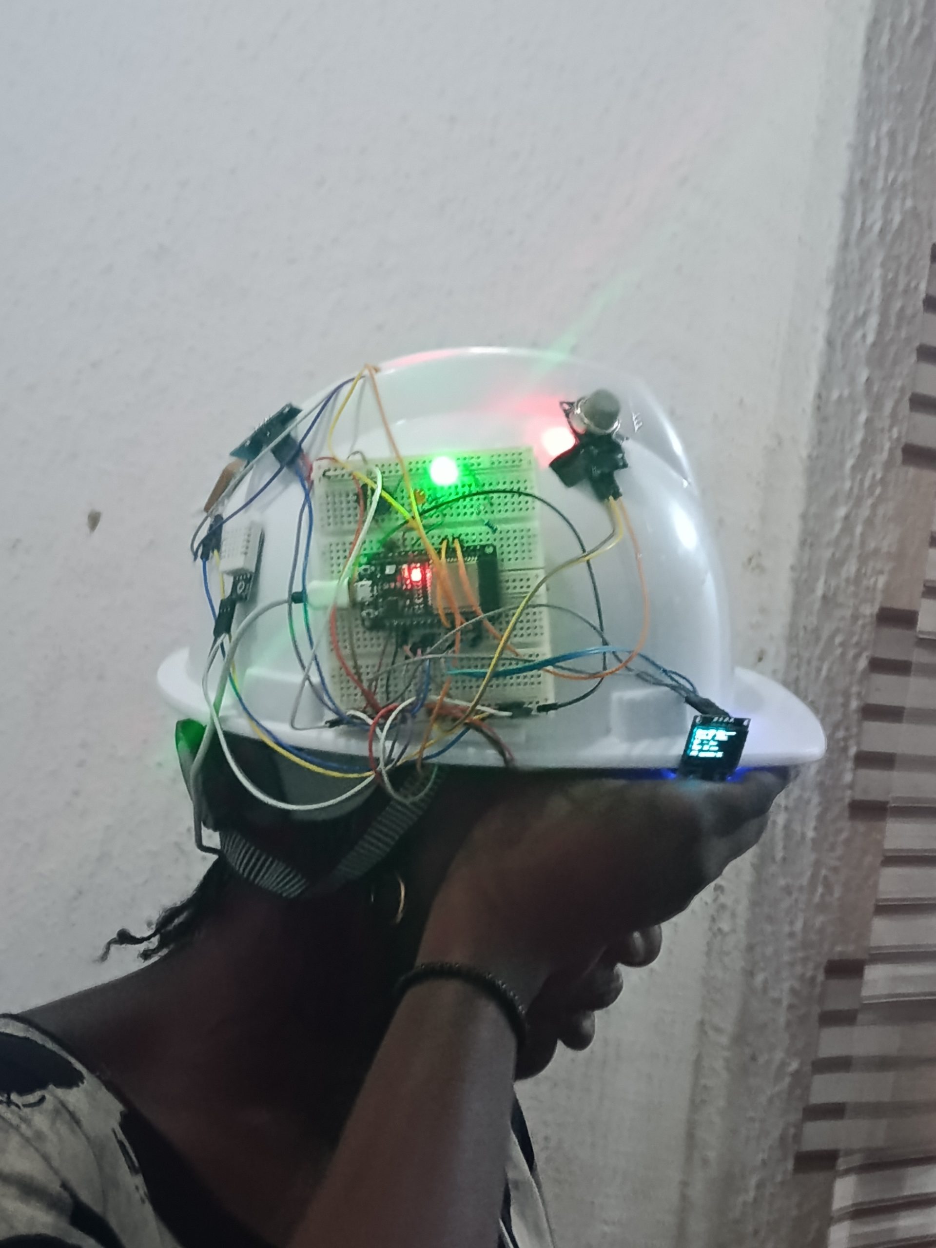 UNILAG Students Develop Smart Safety Helmet, Win National Energy ...